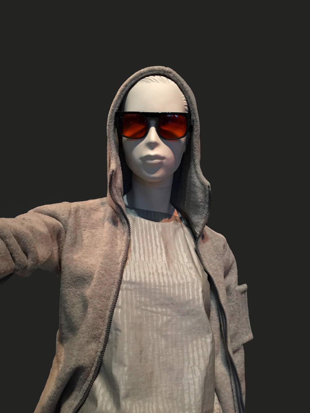 Model Drama – Photograph Works